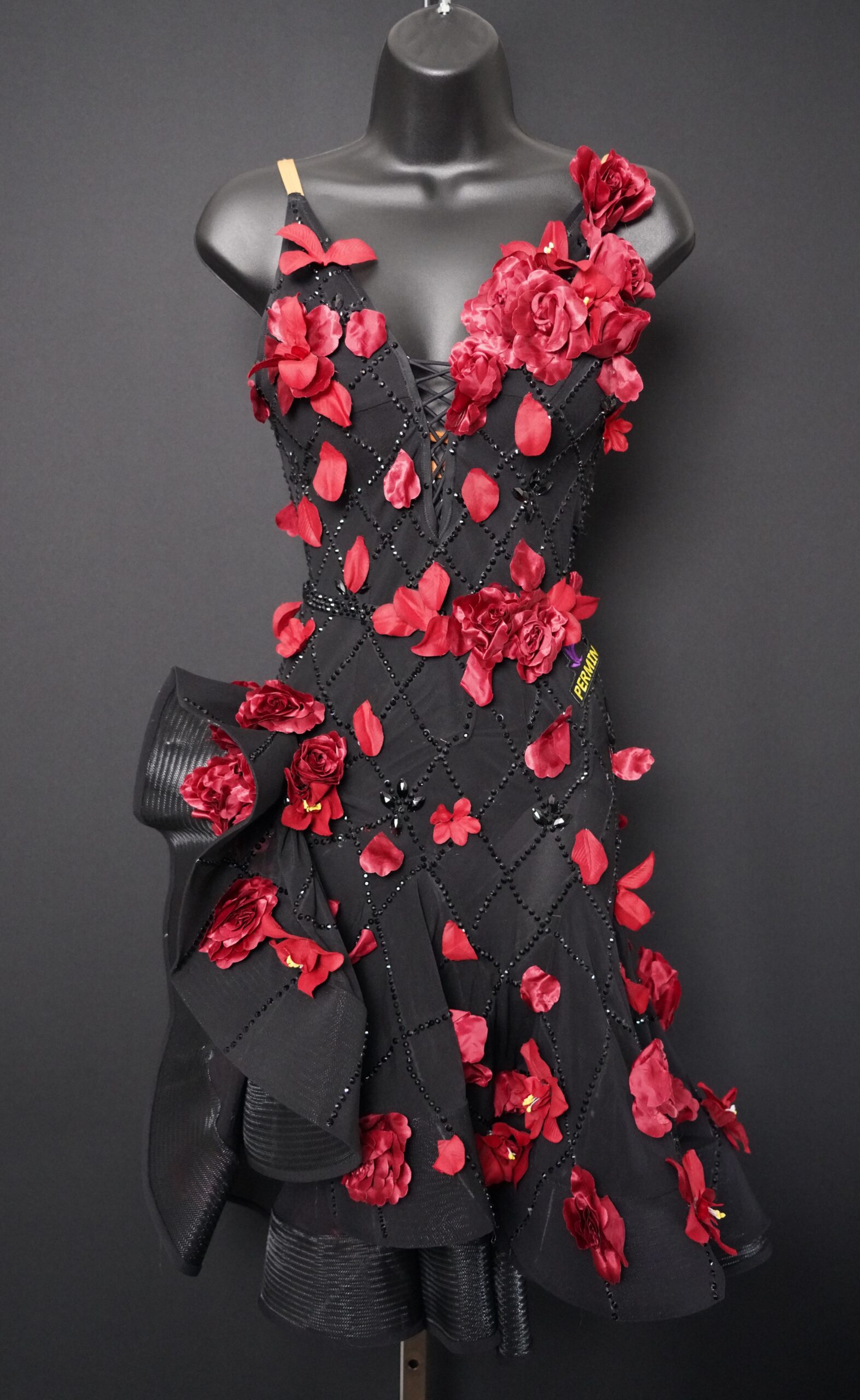 Midnight Rose - Wissane Dance Outfit